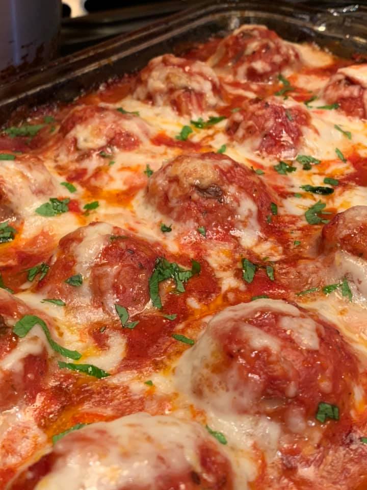 BAKED MOZZARELLA STUFFED MEATBALLS - Recipes Website