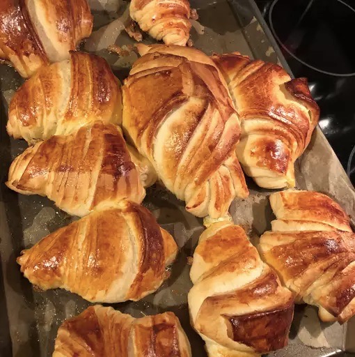 SUPER SOFT CROISSANTS - Recipes Website