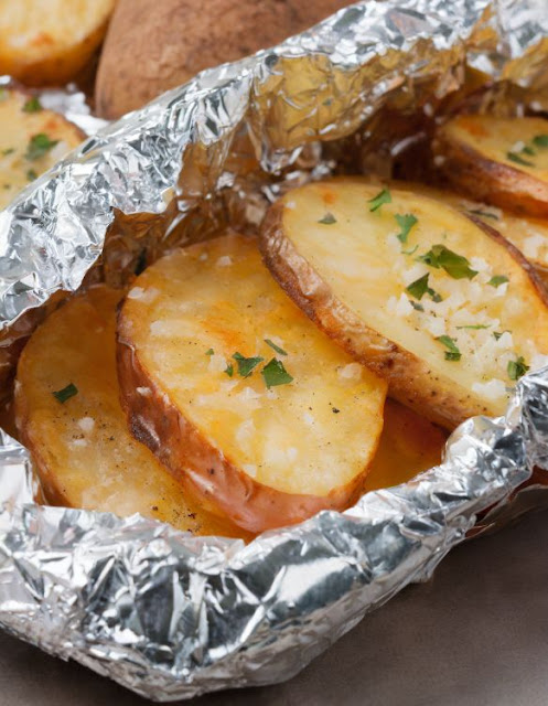 EASY POTATOES FOIL PACKET RECIPE - Recipes Website